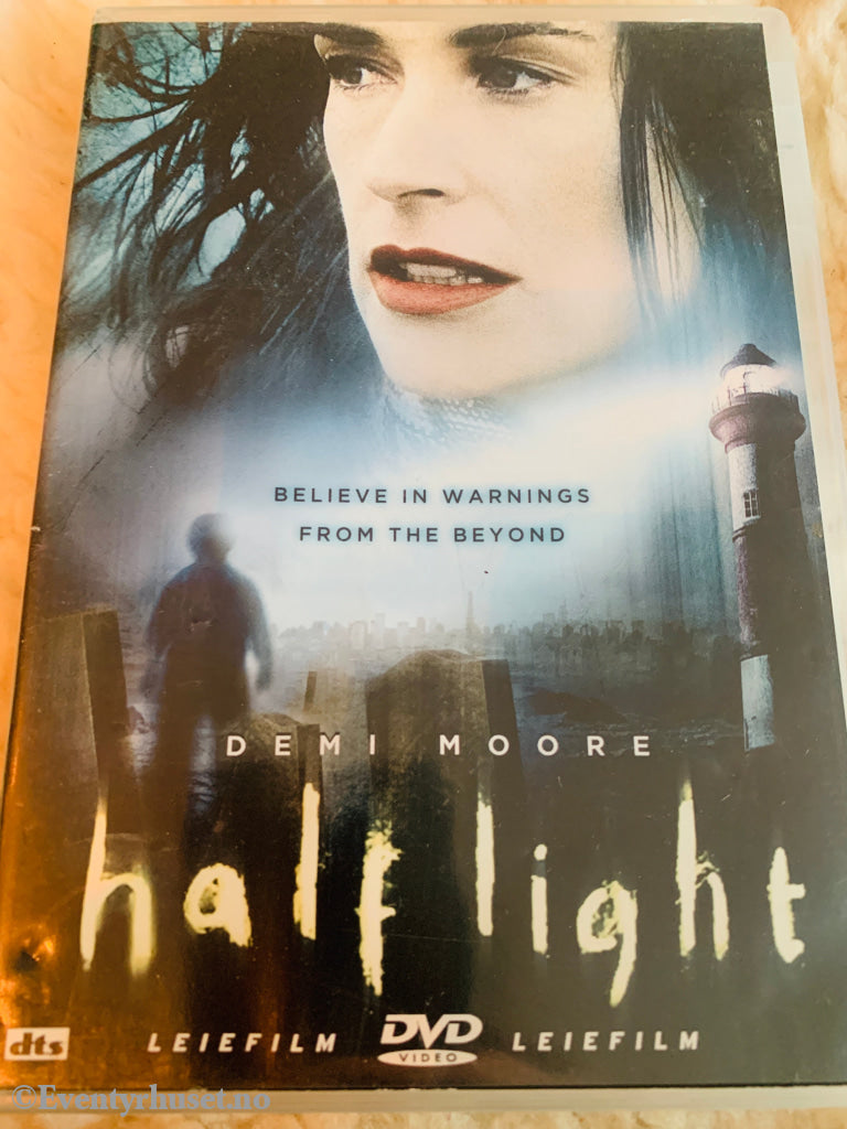 Half Light. 2006. DVD leiefilm. – Eventyrhuset