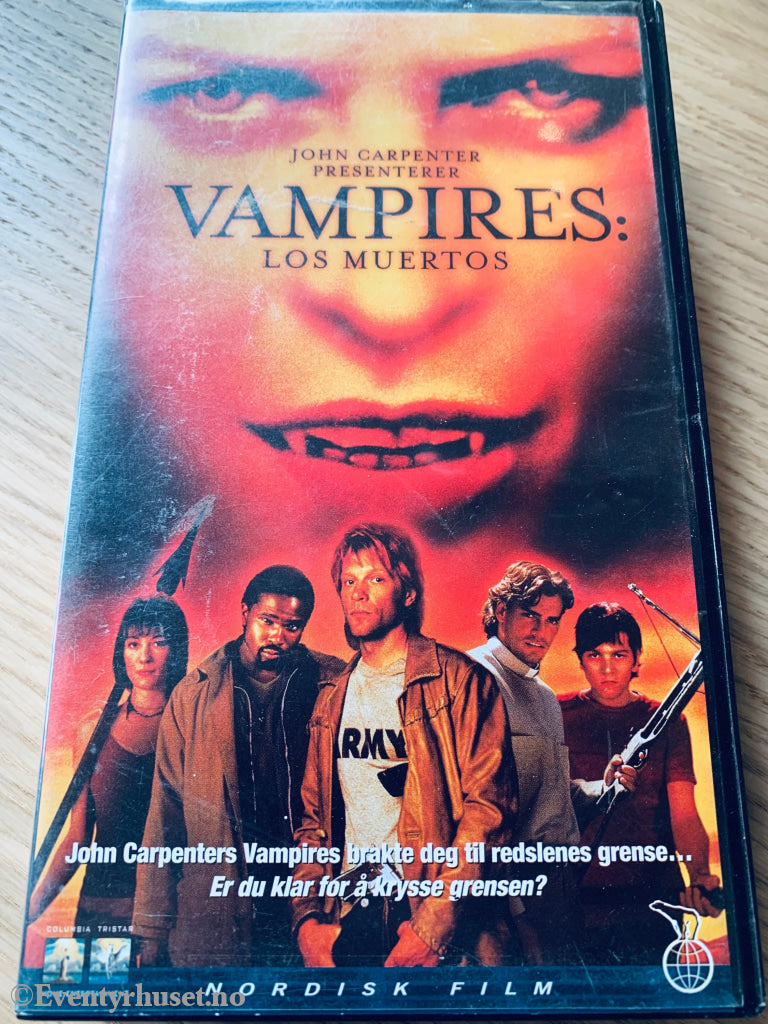 John Carpenter´s Vampires: Los Muertos. 2002. VHS. – Eventyrhuset