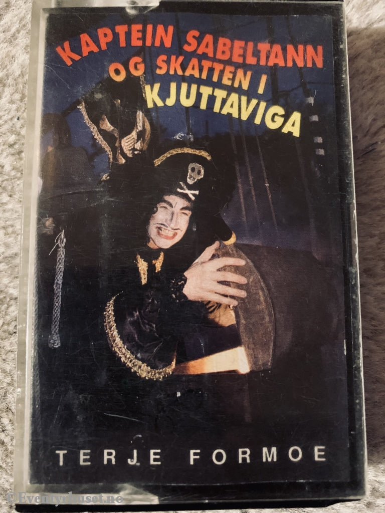 Terje Formoe. 1991. Kaptein Sabeltann og skatten i Kjuttaviga. Kassett ...